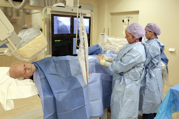 Hartkatheterisatie, FFR-meting, dotterbehandeling, stent - Tergooi MC